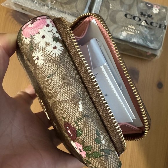 Coach | Bags | Coach Small Trifold Wallet In Signature Canvas With ...